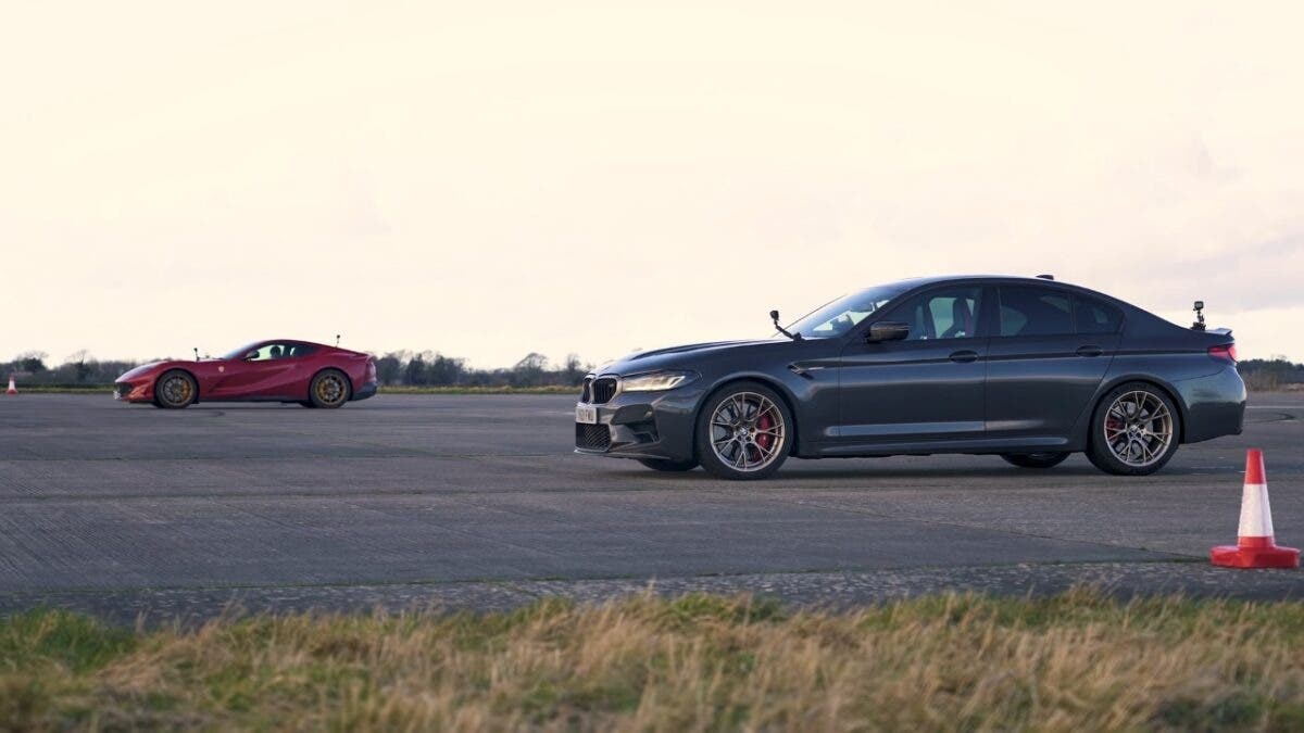 Ferrari 812 Superfast vs BMW M5 CS: chi vince la drag race? [Video ...
