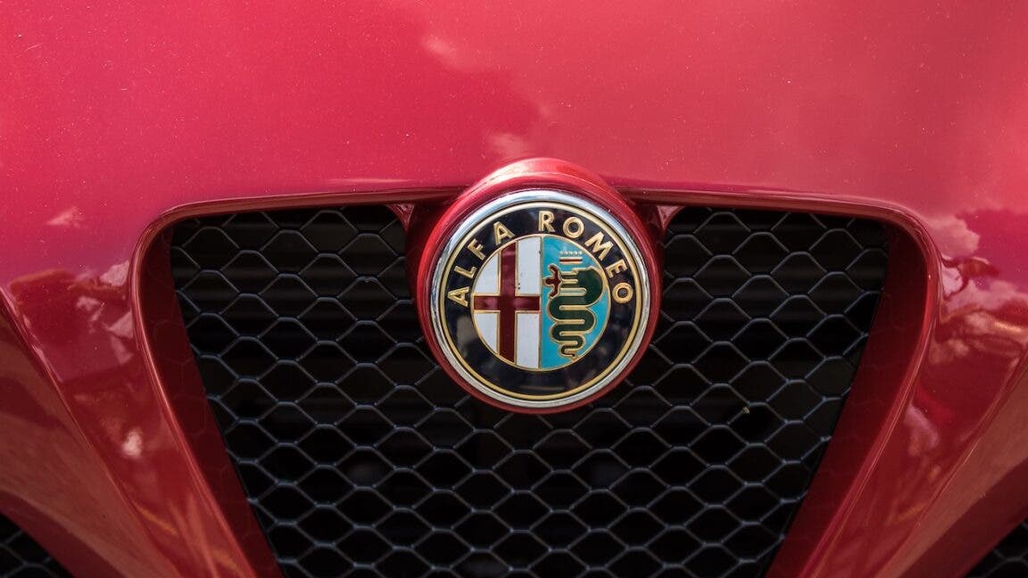La nuova Alfa Romeo MiTo sarà la prima auto disegnata da Mesonero ...