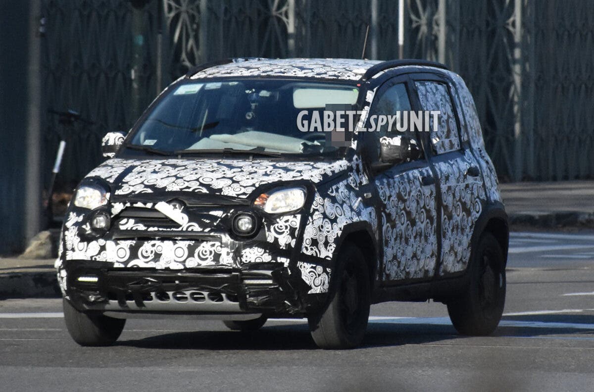 Fiat Panda 2023: prime foto spia del restyling? - ClubAlfa.it
