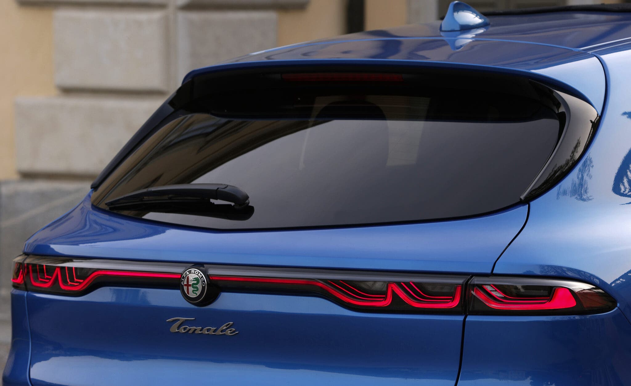 Alfa Romeo Tonale: dotazione versioni, optional e prezzi - ClubAlfa.it
