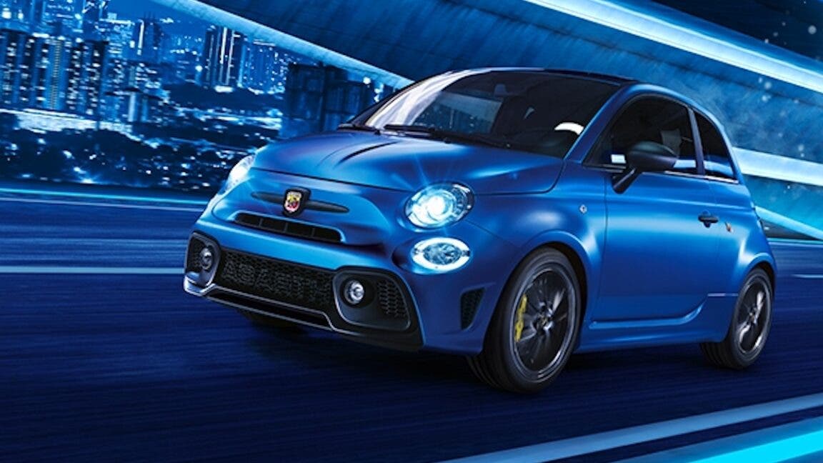 Ferrari GTC4Lusso e Abarth 595 Competizione: due one-off di Lapo Elkann ...