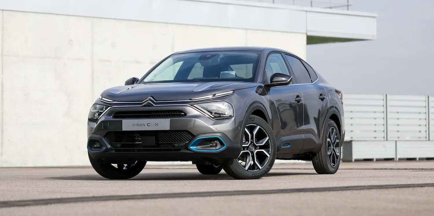 Citroen C4 X è stata svelata: le prime immagini ufficiali - ClubAlfa.it