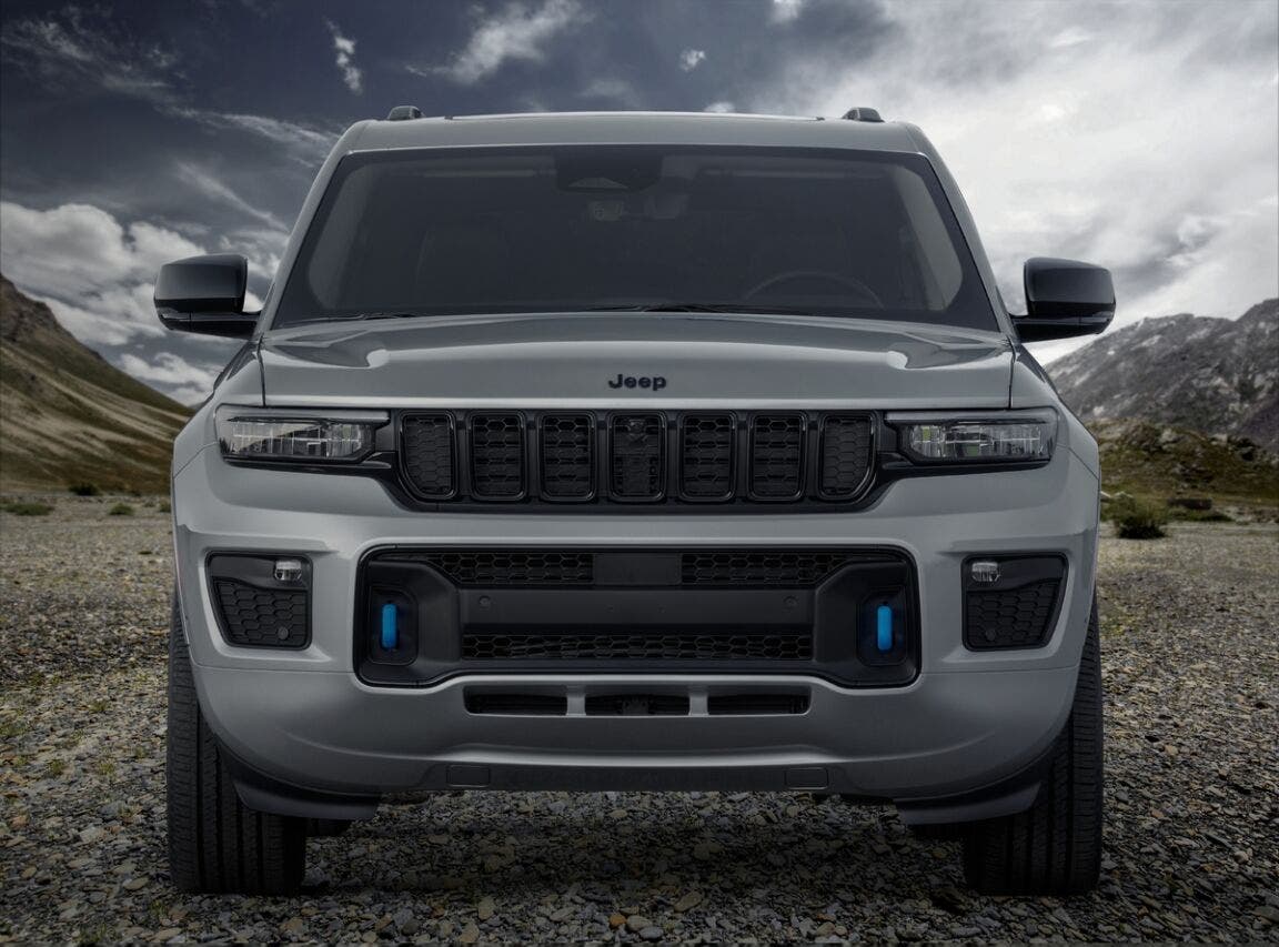 Jeep Grand Cherokee 4xe 30th Anniversary: debutta la nuova edizione ...