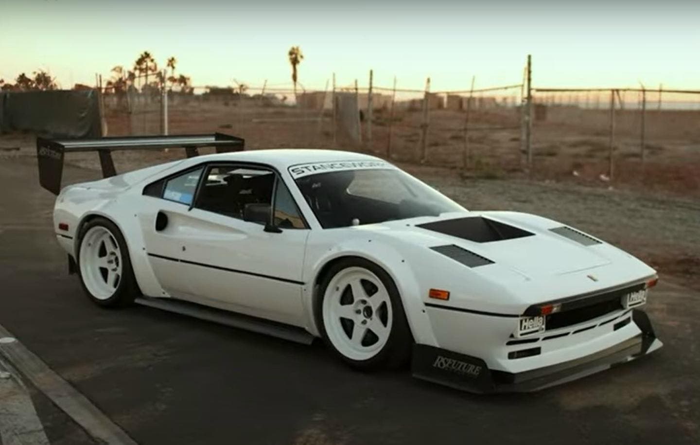 Ferrari 308 GTB: tuning estremo con motore Honda - ClubAlfa.it