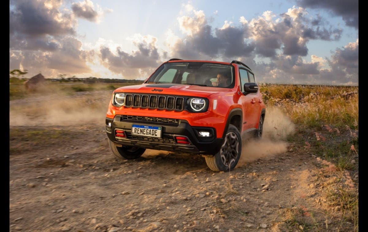 Jeep Renegade avrà una nuova entry level con motore 1.3 in Brasile ...