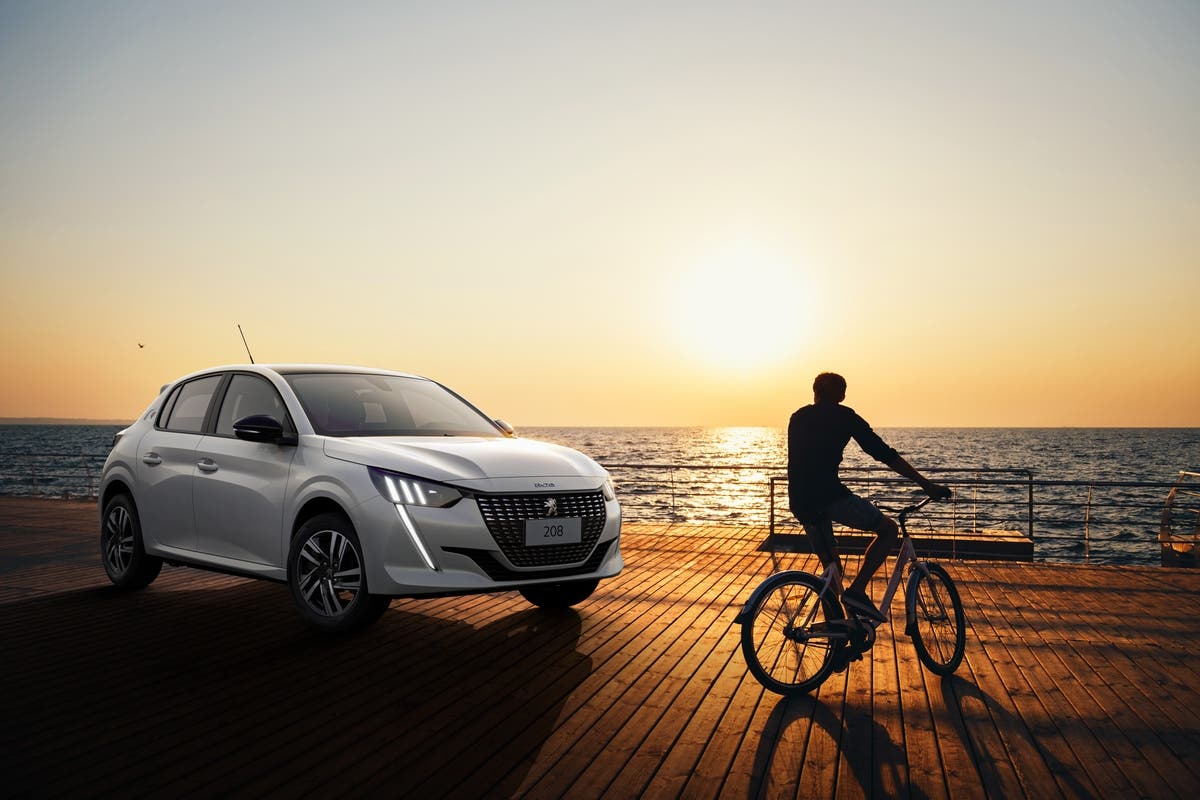 Peugeot 208 e 2008 Roadtrip: debutta la nuova serie speciale - ClubAlfa.it