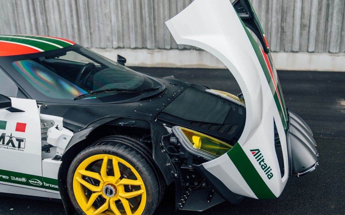 MAT New Stratos: in vendita un esemplare ispirato all’iconica Lancia ...