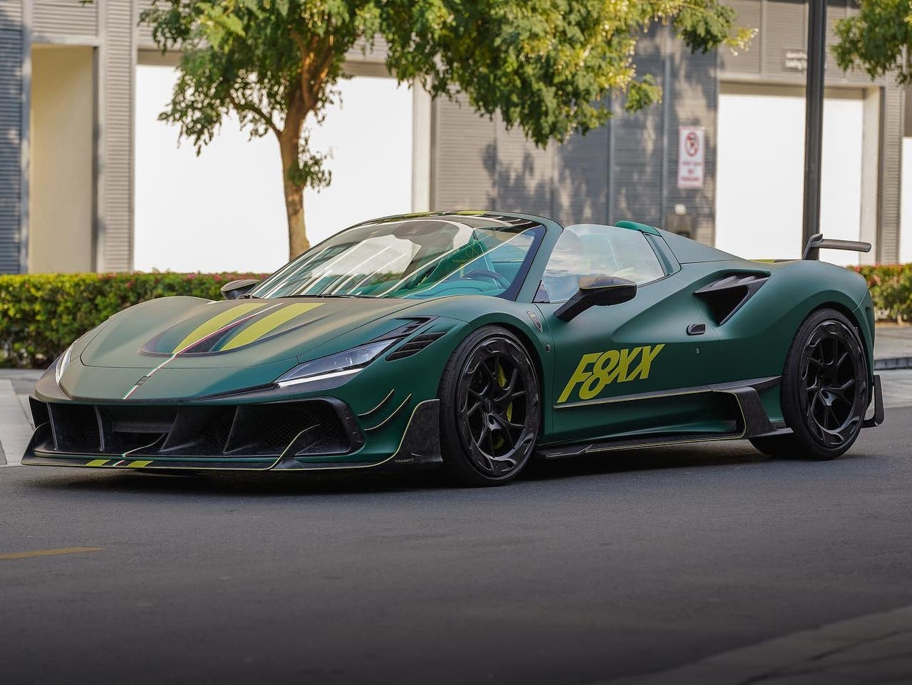 Mansory F8XX Spider: ecco alcune foto dal vivo a Dubai - ClubAlfa.it