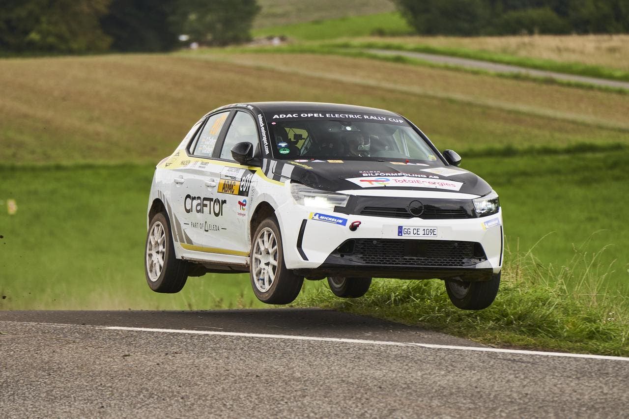 ADAC Opel Electric Rally Cup 2023: Carlberg si prende il primo posto ...