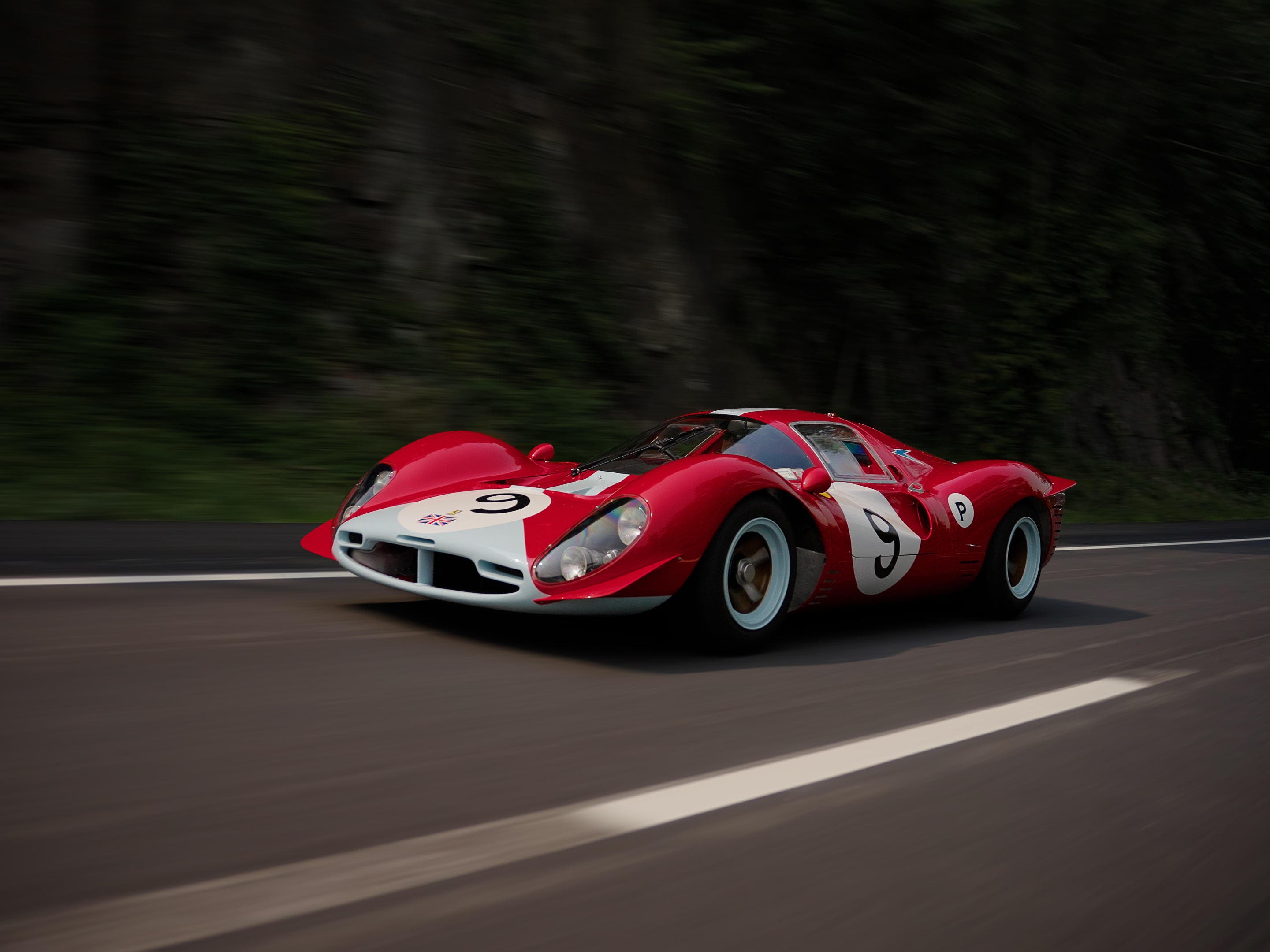 Ferrari 412P battuta all'asta ad oltre 30 milioni di dollari a Monterey ...