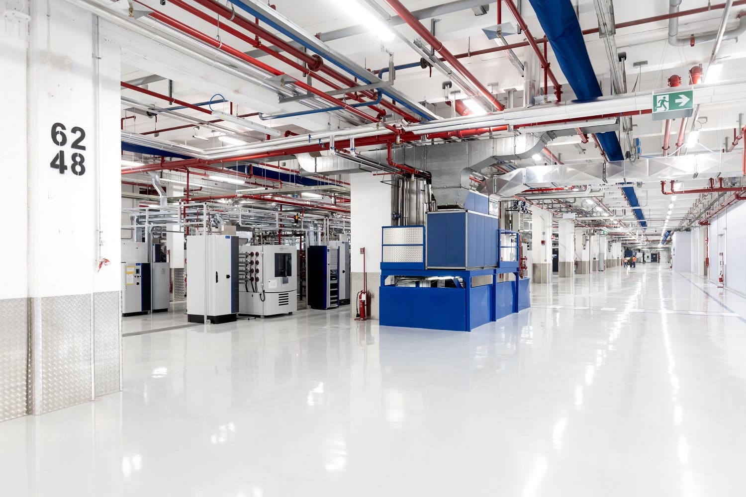 Stellantis inaugura il suo primo “Battery Technology Center” in Italia ...