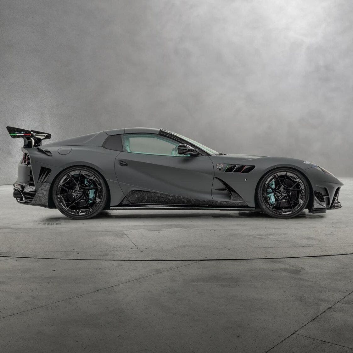 Mansory Stallone GTS: nuova versione modificata della Ferrari 812 GTS ...