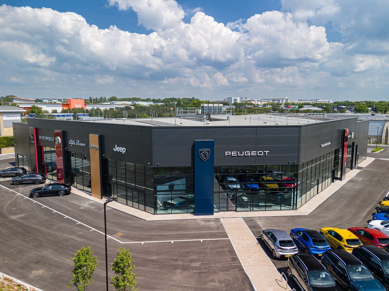 Stellantis &You UK apre una nuova sede a Bristol - ClubAlfa.it