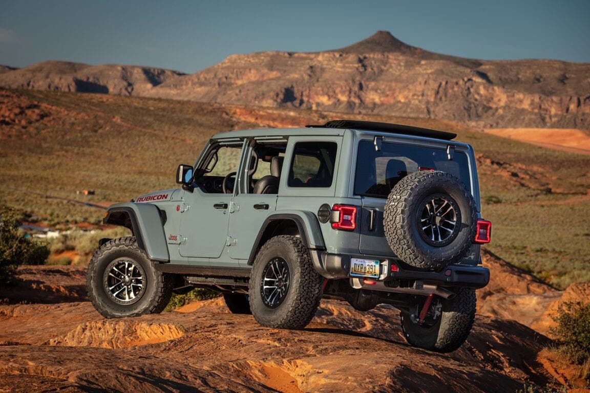 Jeep Wrangler MY25: ecco cosa cambia negli USA - ClubAlfa.it