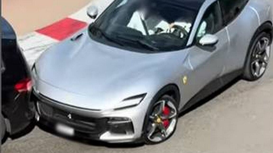 Ferrari 488 Pista Spider verde opaco con inserti arancioni in arrivo ...