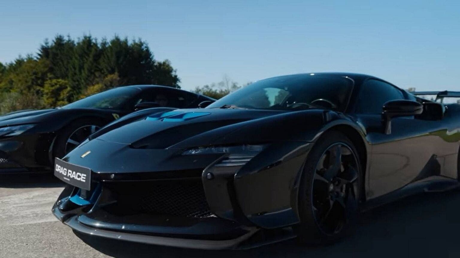 Ferrari SF90 Stradale vs SF90 XX Stradale: chi vince la drag race ...