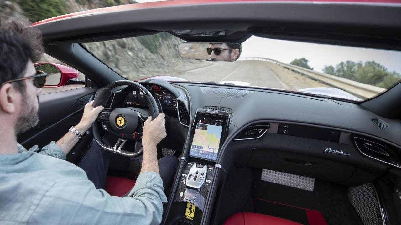 Ferrari, quante creazioni del Cavallino Rampante si vendono nel Bel ...