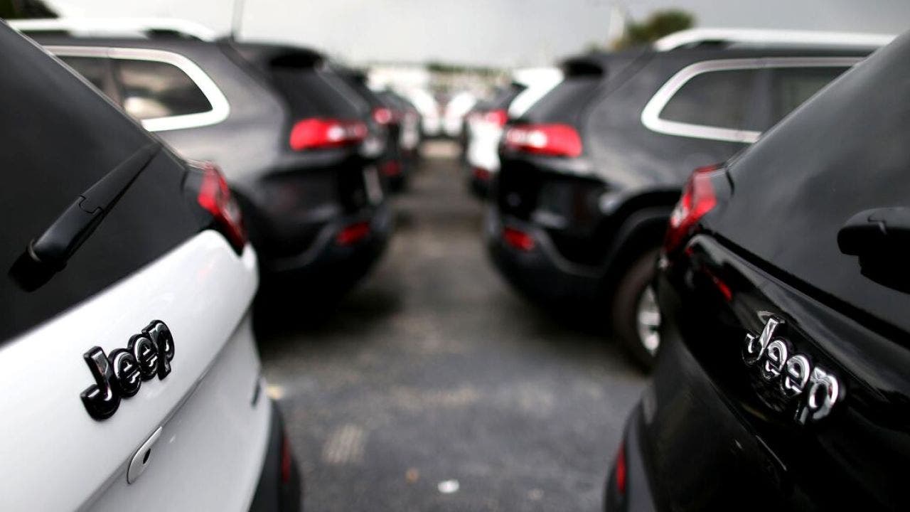 Stellantis, auto vendute nel 2021, Alfa Romeo fanalino di coda