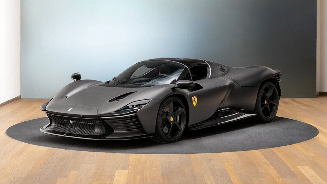 Ferrari Purosangue cabrio: un render immagina il suo design - ClubAlfa.it