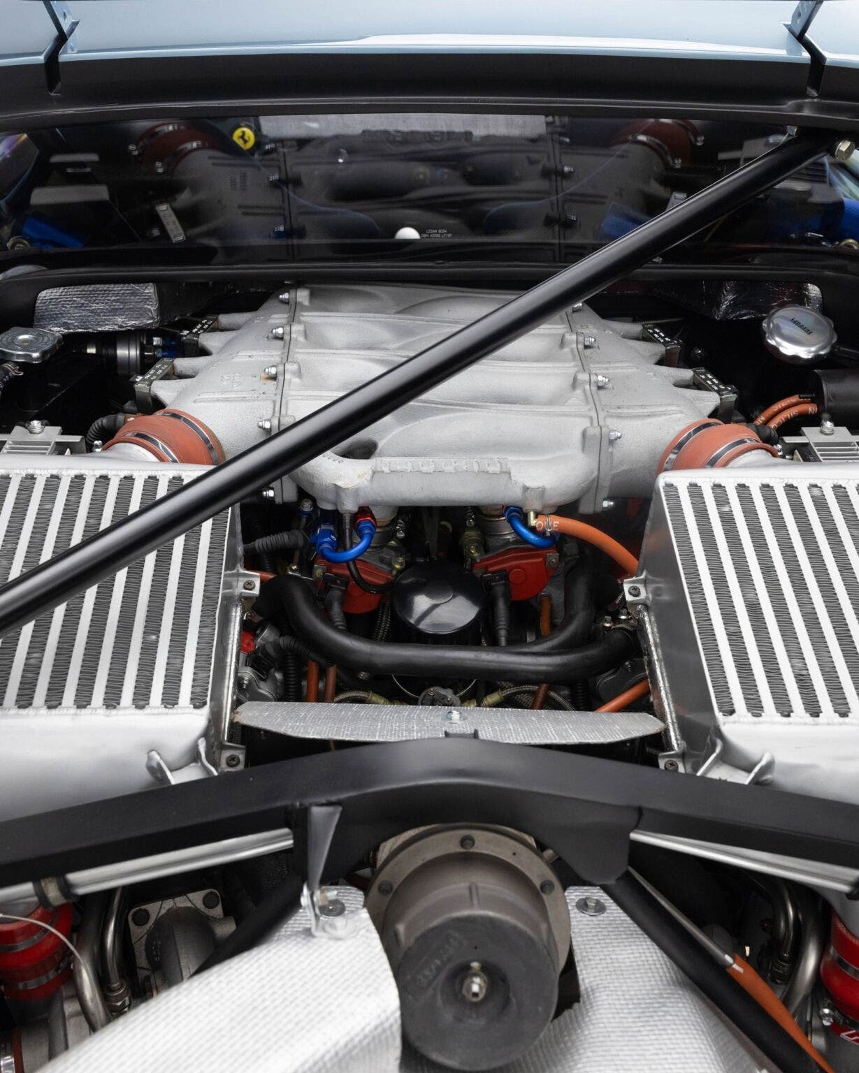 Ferrari F40 in Azzurro Hyperion all'asta a Monterey - ClubAlfa.it