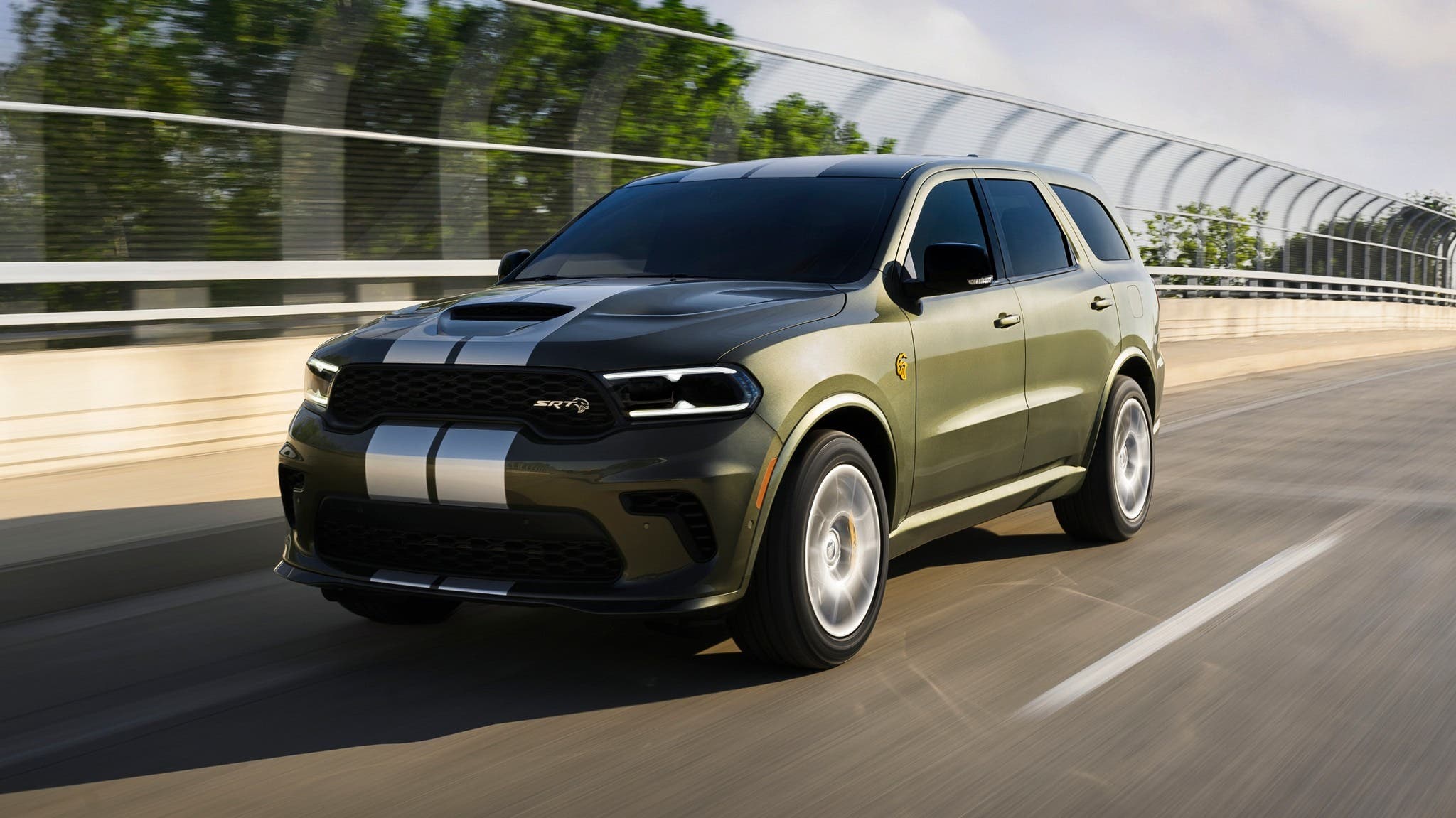 Dodge Durango SRT Hellcat Jailbreak: oltre 6 milioni di combinazioni di ...