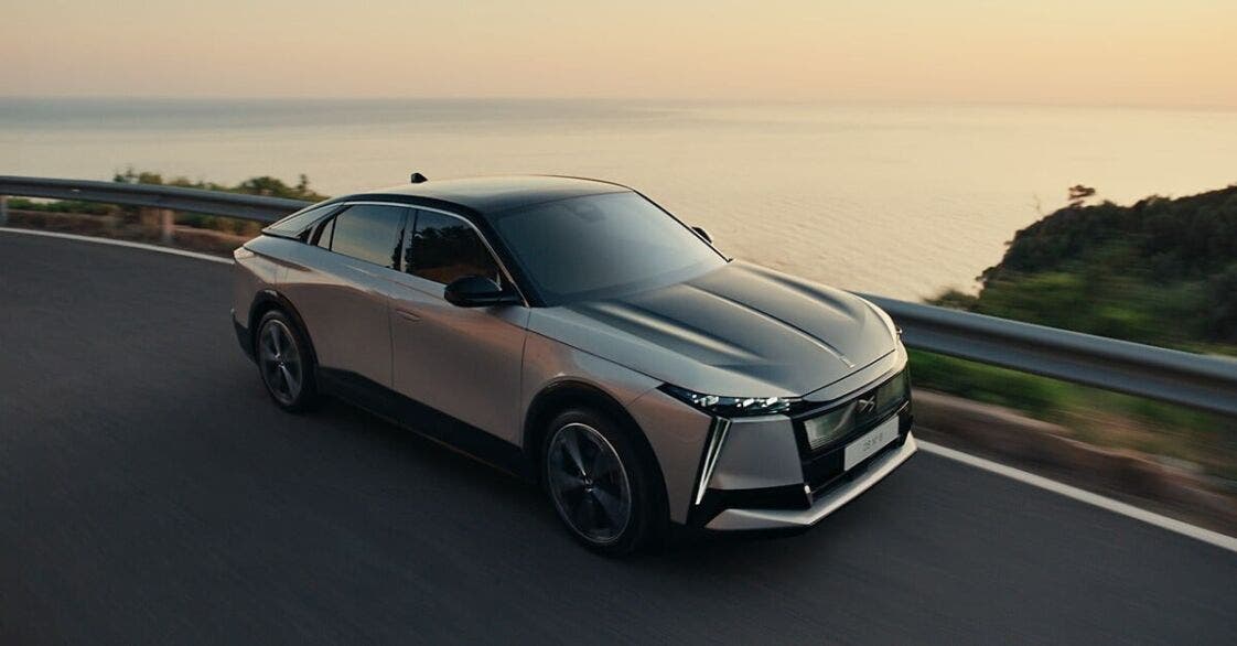 Meia cassandra scandal telegram link i saw her on a couple