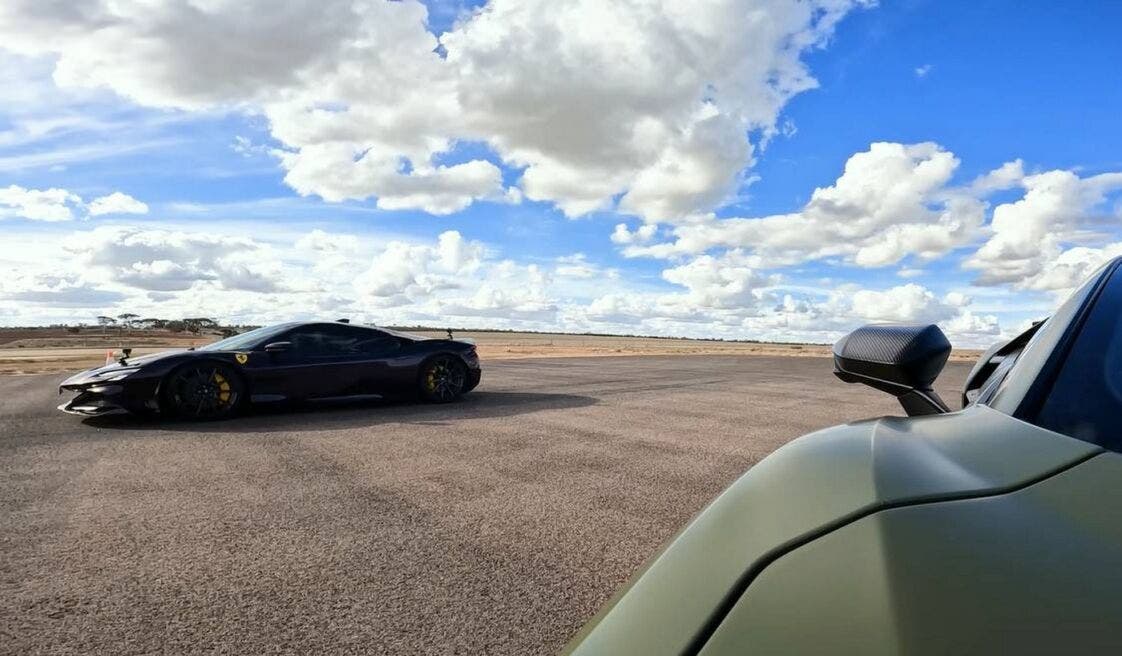 Ferrari SF90 Stradale vs Lamborghini Revuelto: altra drag race stellare ...