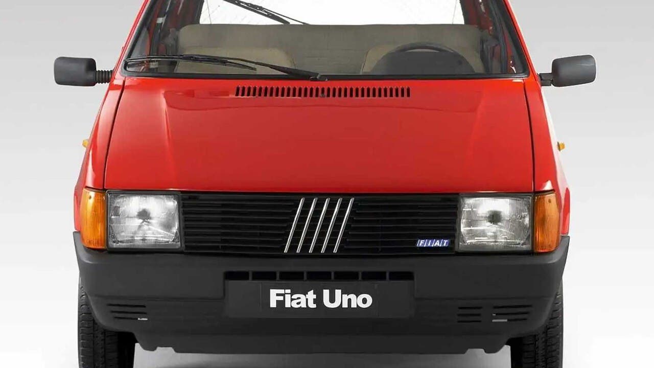 Fiat Uno, negli anni Ottanta lo stabilimento di Mirafiori sfornò un ...