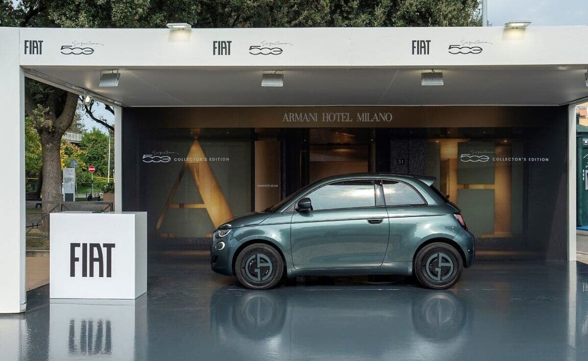 Fiat 500e Giorgio Armani Collector's Edition illumina il red carpet della 20a Festa del Cinema ...