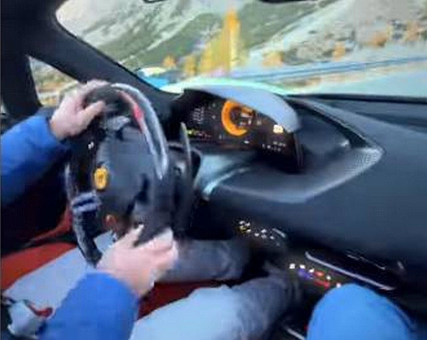 Ferrari Daytona SP3: show adrenalinico con la fantastica supercar ...