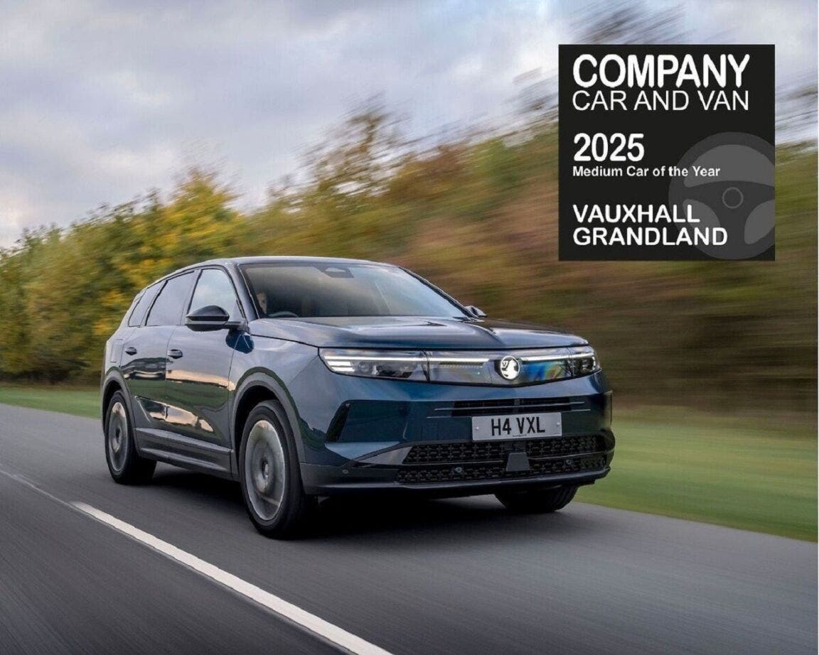 Grandland nominata "Auto media dell'anno" ai Company Car & Van Awards ...