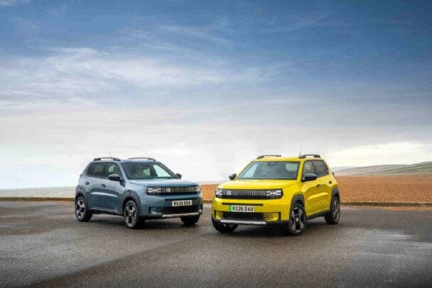 Fiat Grande Panda convince gli inglesi: Dacia Sandero superata nella ...