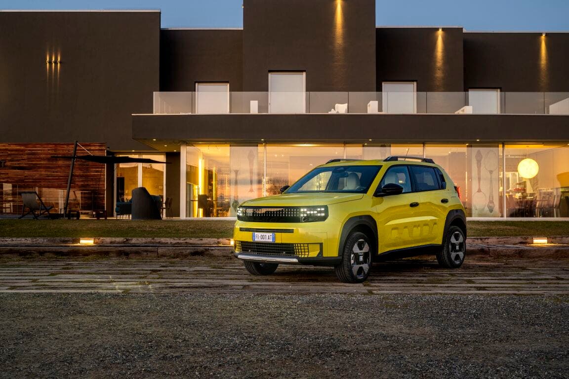 Fiat Grande Panda, che colpo in Inghilterra: entra tra le migliori ...