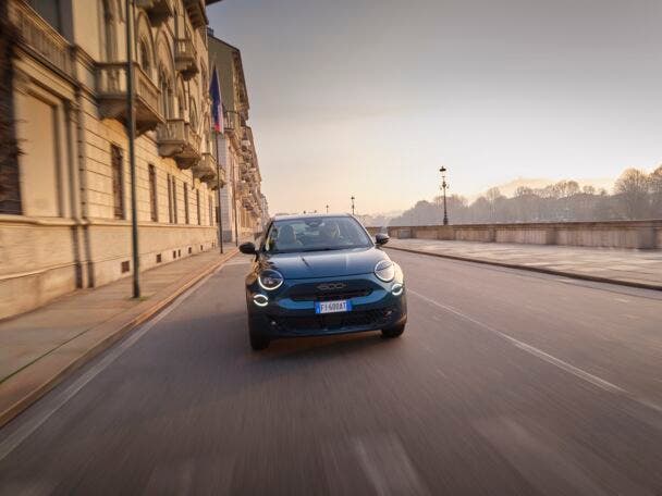 Fiat 600 a benzina, ordini aperti in UK: la gamma si allarga con il ...