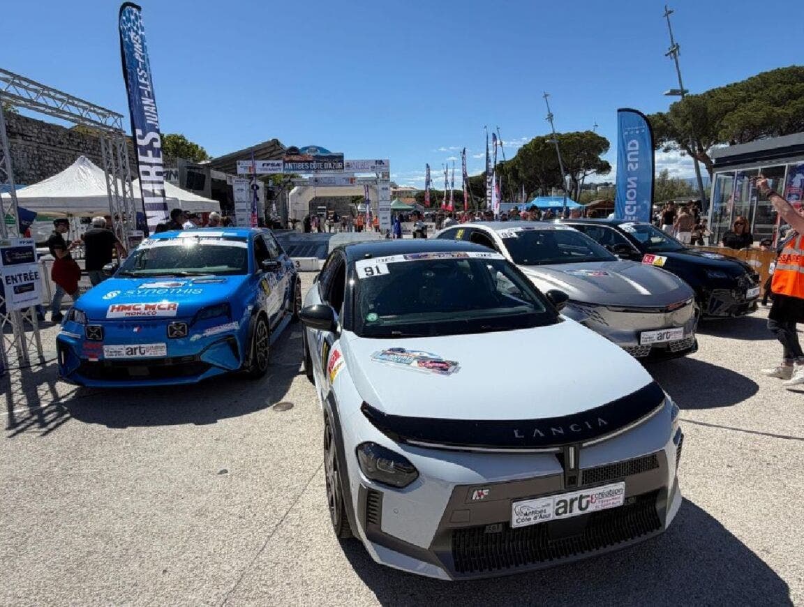 Lancia torna a vincere nei rally francesi: la Ypsilon HF sorprende ...
